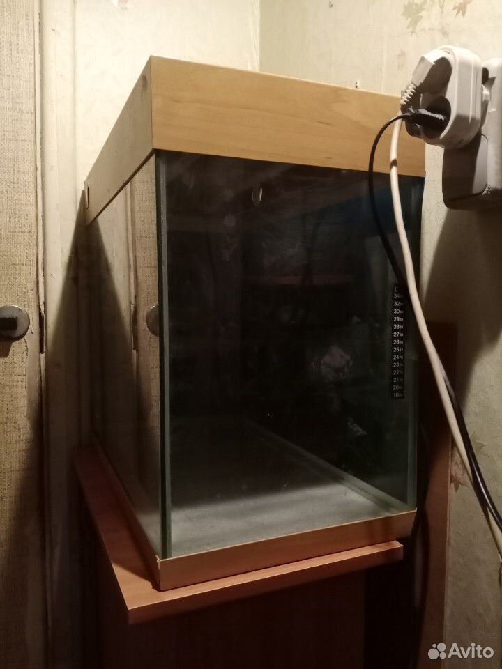 Аквариум с тумбой