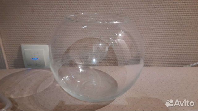 Аквариум круглый на 3л и корм