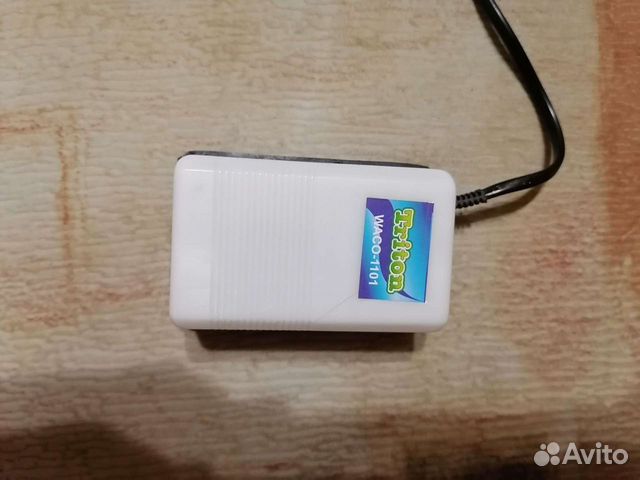 Аквариумный компрессор Triton waco-1101